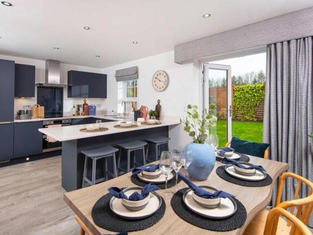 House 4 Bedroom For Sale Aylesbury Buckinghamshire 471000 ES101675032