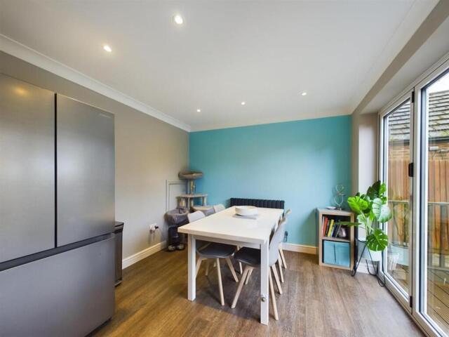 House 4 Bedroom For Sale Aylesbury Buckinghamshire 475000 ES99437019