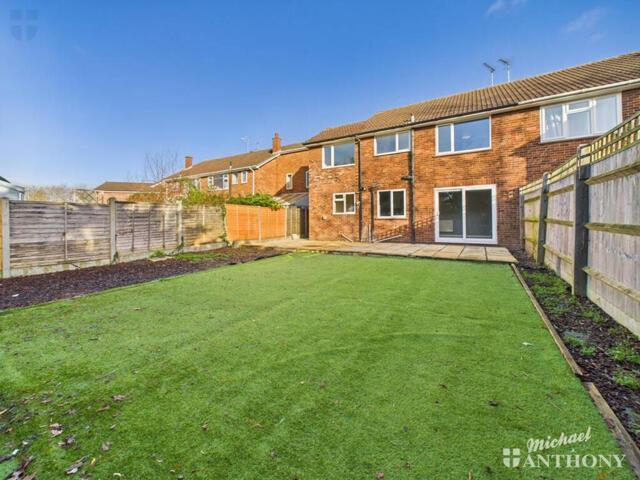 House 4 Bedroom For Sale Aylesbury Buckinghamshire 515000 ES100648647