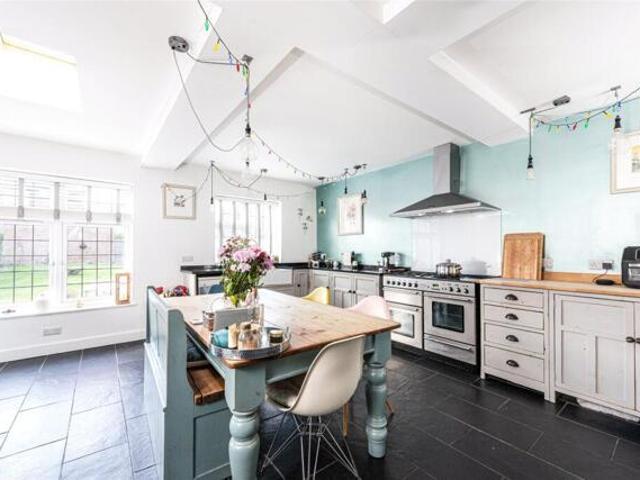House 4 Bedroom For Sale Aylesbury Buckinghamshire 650000 ELS99054699