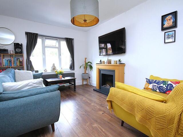 House 4 Bedroom For Sale Bournemouth Poole 399950 ES98800912
