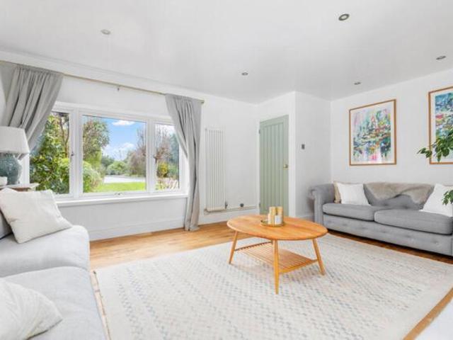House 4 Bedroom For Sale Bognor Regis West Sussex 550000 ELS99641786