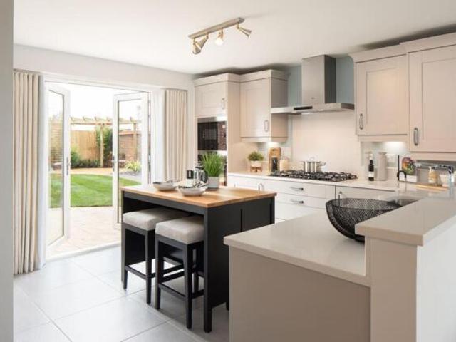 House 4 Bedroom For Sale Bognor Regis West Sussex 560000 ELS99290350