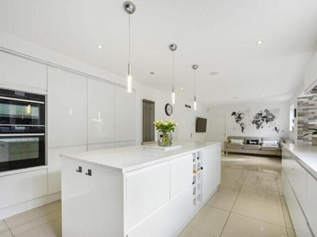 House 4 Bedroom For Sale Boothstown Salford 850000 ES101379292