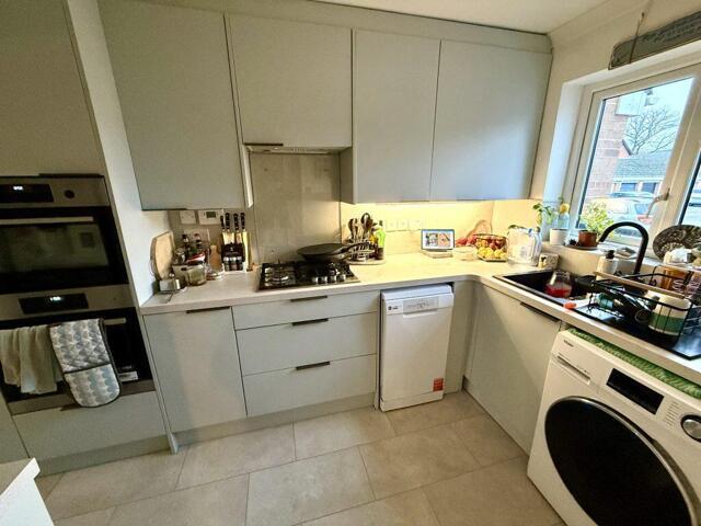 House 4 Bedroom For Sale Bordon Bordon 329950 ELS98434469