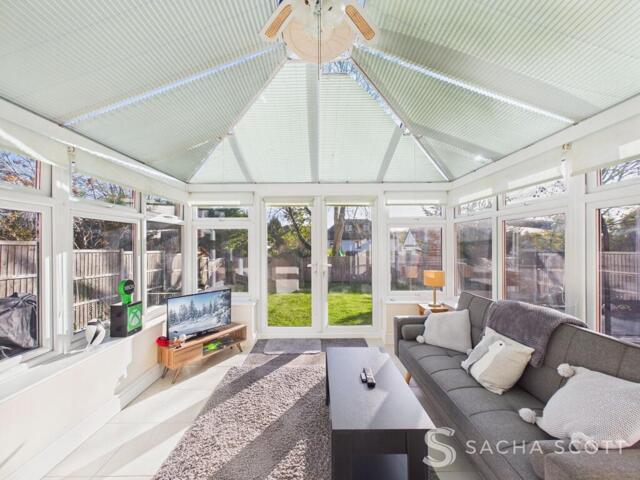 House 4 Bedroom For Sale Banstead Surrey 800000 ELS101675151