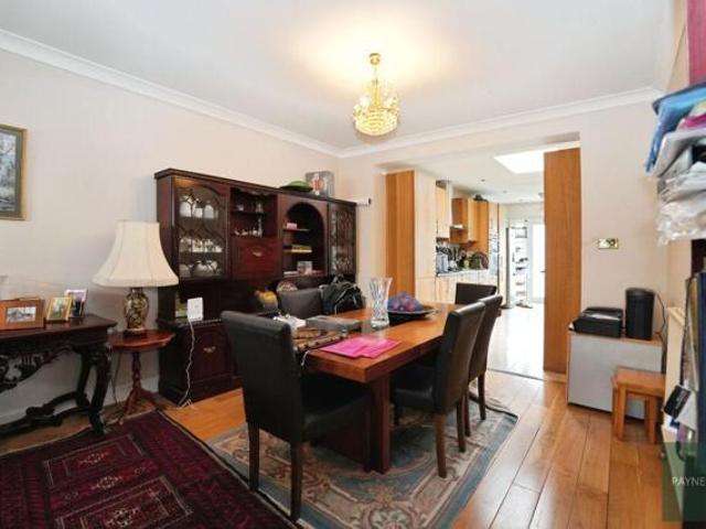 House 4 Bedroom For Sale Barking Greater London 700000 ELS100615122
