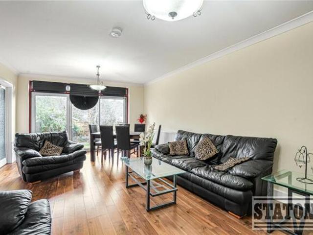 House 4 Bedroom For Sale Barnet Greater London 1150000 ELS101891988