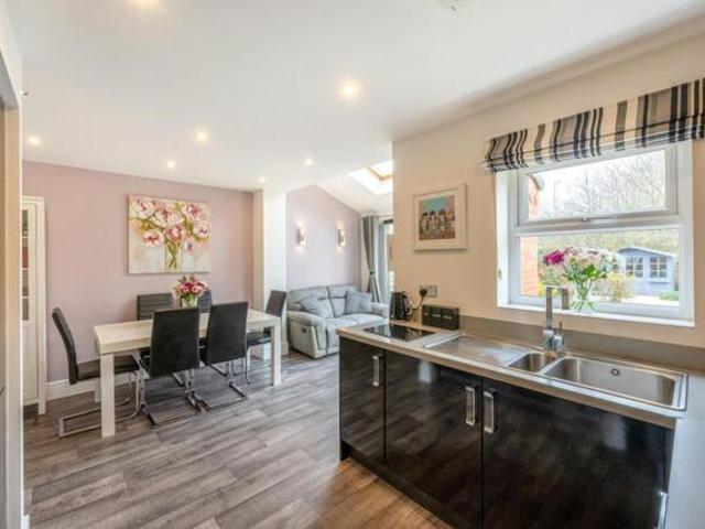 House 4 Bedroom For Sale Barnsley Barnsley 265000 ES100824849