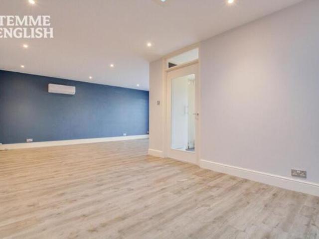 House 4 Bedroom For Sale Basildon Essex 375000 ELS99161820
