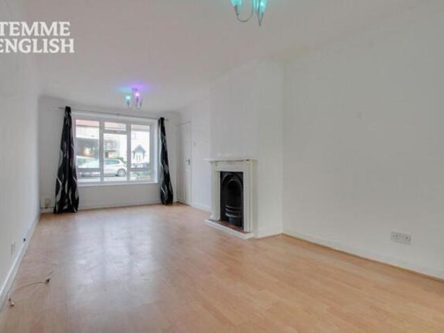 House 4 Bedroom For Sale Basildon Essex 380000 ELS100132544