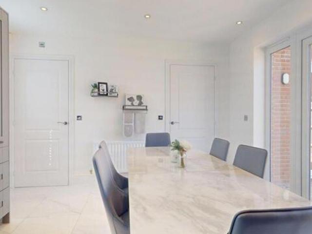 House 4 Bedroom For Sale Basildon Essex 625000 ELS99773839