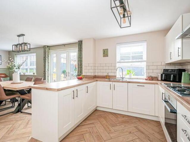 House 4 Bedroom For Sale Beverley East Riding Of Yorkshire 429950 ES100456787