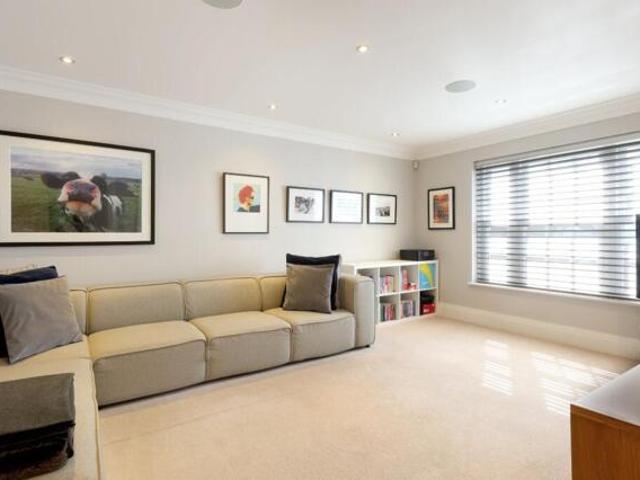 House 4 Bedroom For Sale Beaconsfield Buckinghamshire 1295000 ELS101677139