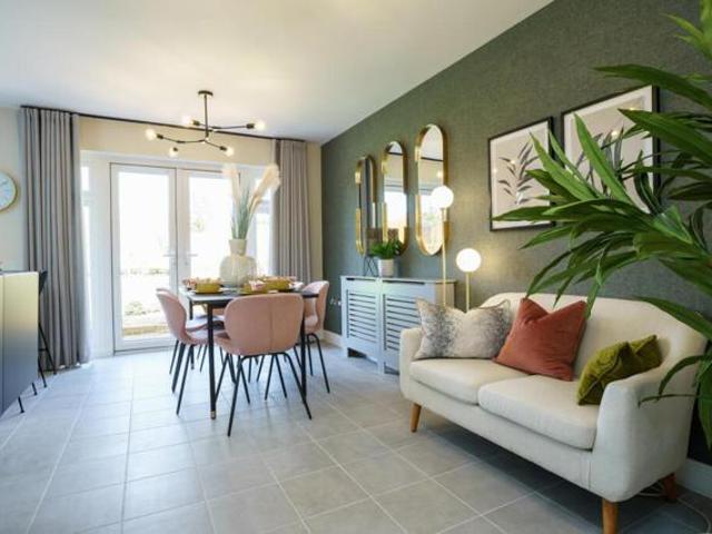 House 4 Bedroom For Sale Bedfordshire Bedfordshire 485000 ES101678844