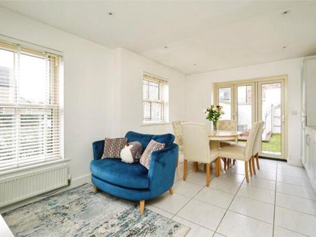 House 4 Bedroom For Sale Bicester Oxfordshire 575000 ES98263034
