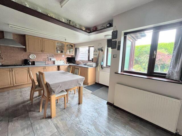 House 4 Bedroom For Sale Birmingham West Midlands 450000 ELS99986441