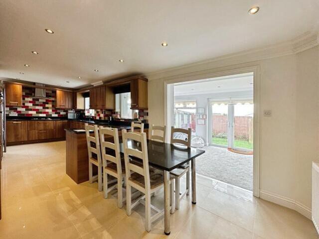 House 4 Bedroom For Sale Blackwood Greater Manchester 400000 ELS99642021