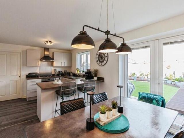 House 4 Bedroom For Sale Blackpool Lancashire 300000 ES98545831
