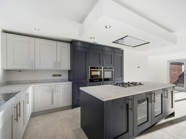 House 4 Bedroom For Sale Blackpool Lancashire 550000 ELS100132445