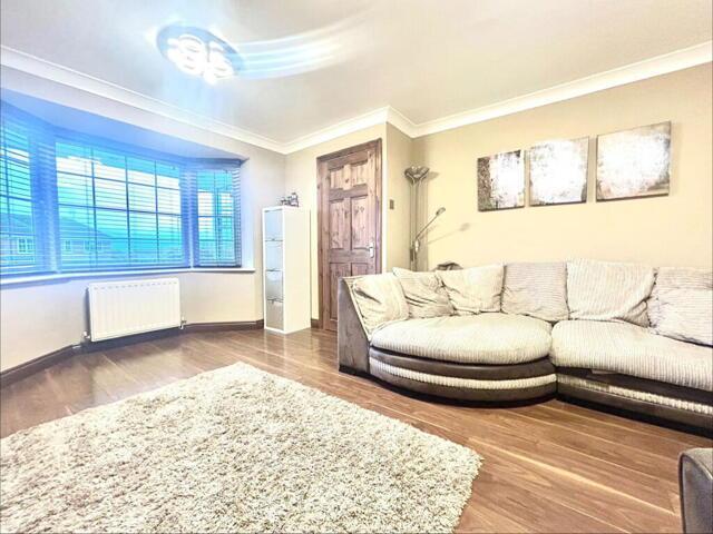 House 4 Bedroom For Sale Brierley Hill West Midlands 364950 ES100786710