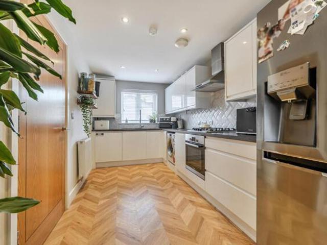 House 4 Bedroom For Sale Bristol South Gloucestershire 375000 ELS99773498