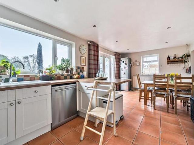 House 4 Bedroom For Sale Bristol South Gloucestershire 450000 ES100096675