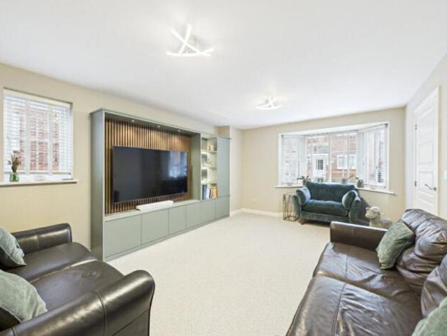 House 4 Bedroom For Sale Bristol South Gloucestershire 550000 ELS100953705