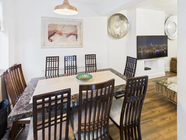 House 4 Bedroom For Sale Bromley Greater London 675000 ES99986414