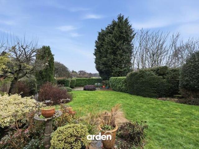 House 4 Bedroom For Sale Bromsgrove Worcestershire 550000 ELS99436800