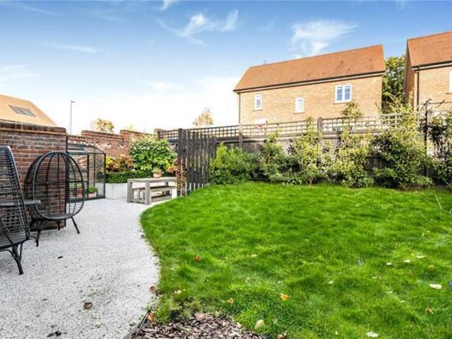 House 4 Bedroom For Sale Burgess Hill West Sussex 500000 ELS99608112