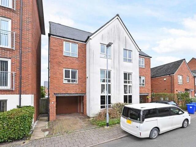 House 4 Bedroom For Sale Burslem Staffordshire 180000 ELS101675691