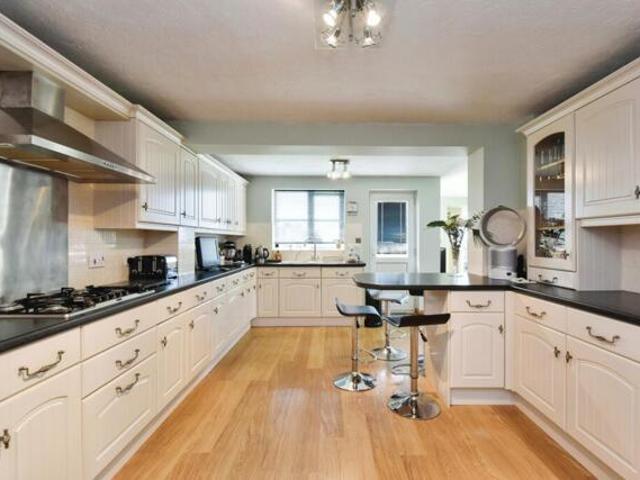 House 4 Bedroom For Sale Burry Port Carmarthenshire 380000 ELS101678407