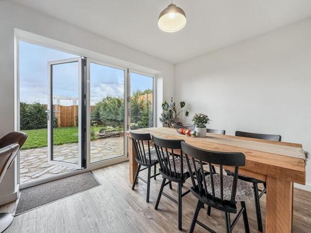 House 4 Bedroom For Sale Bury Bury 600000 ELS99029348