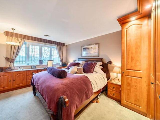 House 4 Bedroom For Sale Bushey Hertfordshire 925000 ES99986500