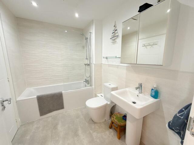 House 4 Bedroom For Sale Gateshead Gateshead 275000 ELS99161588