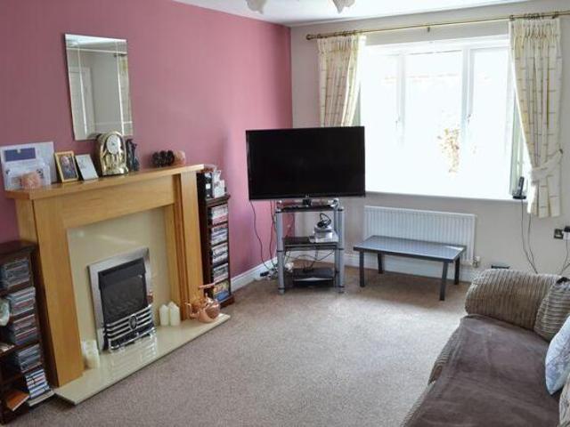 House 4 Bedroom For Sale Gainsborough Lincolnshire 210000 ES100786811