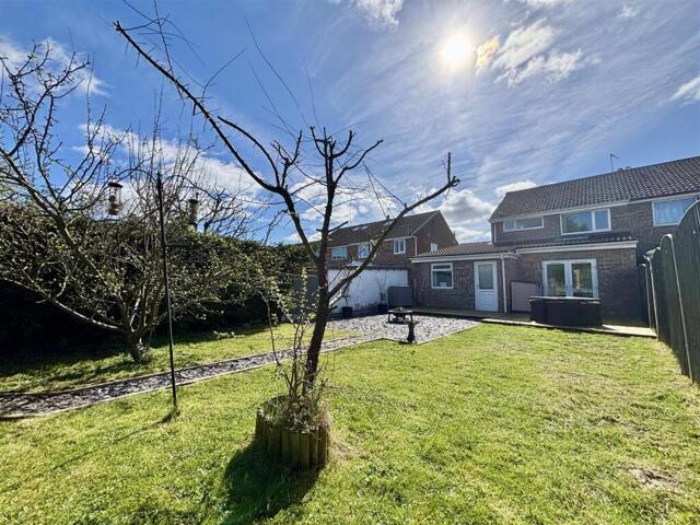 House 4 Bedroom For Sale Garforth West Yorkshire 365000 ES101678744