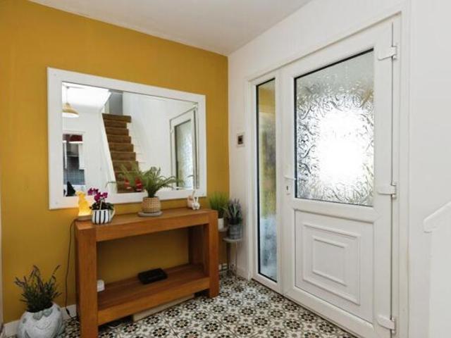 House 4 Bedroom For Sale Gloucester Gloucestershire 325000 ELS100824991