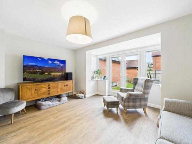 House 4 Bedroom For Sale Gloucester Gloucestershire 415000 ELS99773883