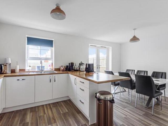 House 4 Bedroom For Sale Grantham Lincolnshire 290000 ELS98718340