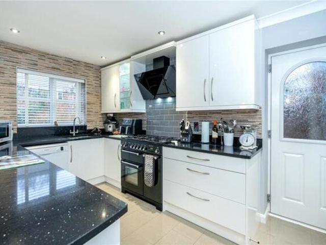 House 4 Bedroom For Sale Grantham Lincolnshire 400000 ELS99926320