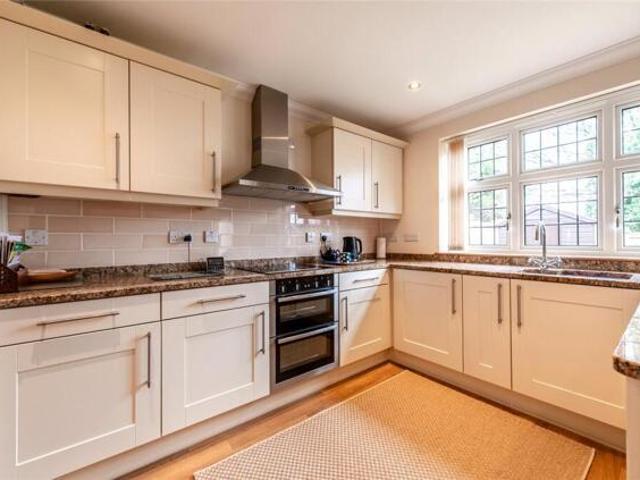 House 4 Bedroom For Sale Gravesend Kent 600000 ES99436729