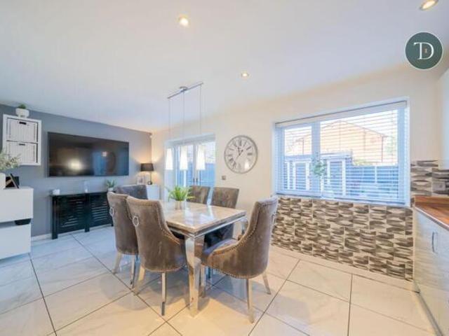 House 4 Bedroom For Sale Great Sutton Cheshire West And Chester 187500 ELS101677367