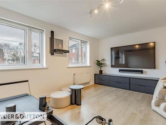 House 4 Bedroom For Sale Greater Manchester Greater Manchester 435000 ES99436748