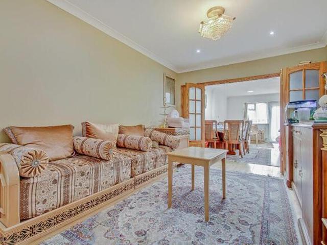 House 4 Bedroom For Sale Greenford Greater London 735000 ES100854765