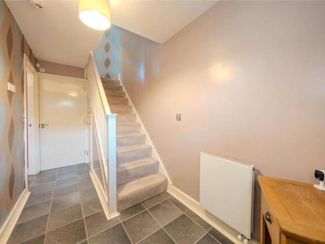 House 4 Bedroom For Sale Guiseley West Yorkshire 400000 ES99437317