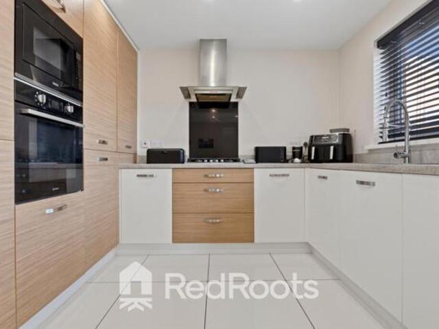 House 4 Bedroom For Sale Doncaster Doncaster 300000 ES100456898