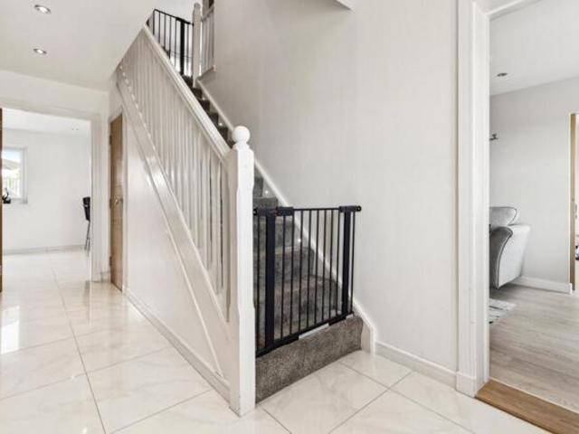 House 4 Bedroom For Sale Darnley Darnley 399000 ES90738006