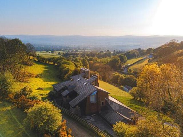 House 4 Bedroom For Sale Denbigh Denbighshire 1000000 ES100854841